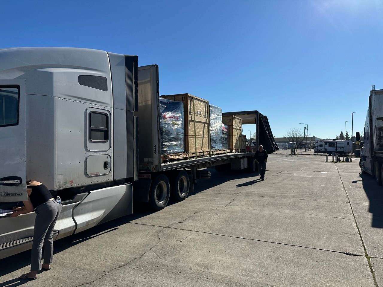 Home - White Arrow Logistics Inc.